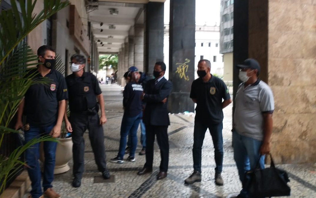 Ex-deputado Júlio Lopes é alvo da PF e do MPF no Rio de Janeiro | CNN ...