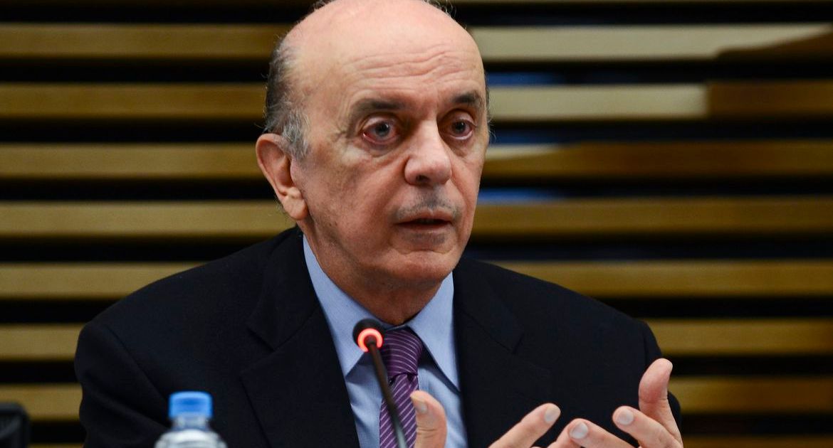 José Serra permanece internado após infecção na garganta | CNN Brasil