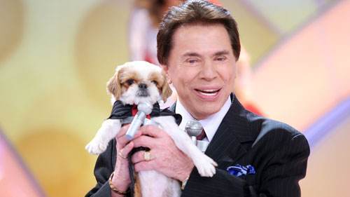 Após homenagens, SBT reprisa trechos antigos do Programa Silvio Santos ...