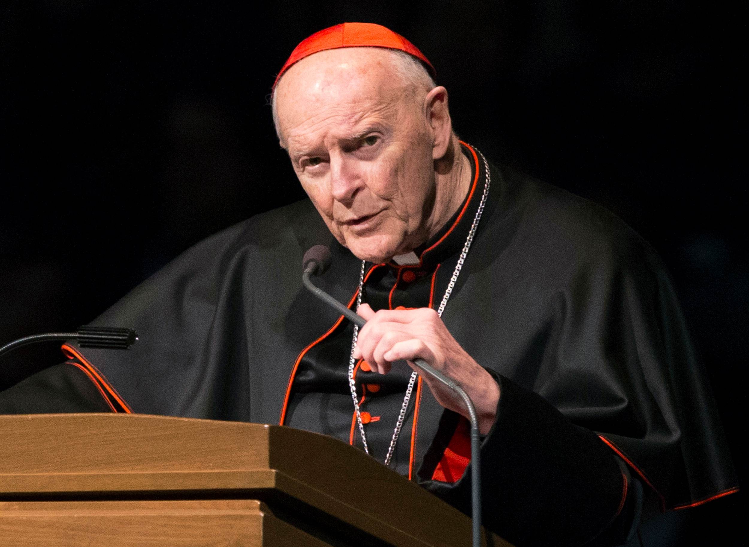 Theodore McCarrick, ex-cardeal acusado de abuso sexual, morre aos 94 ...