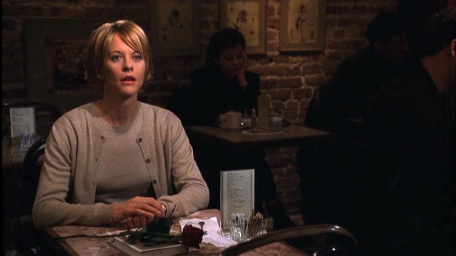 Longe do cinema, Meg Ryan completa 60 anos; relembre seus filmes | CNN ...