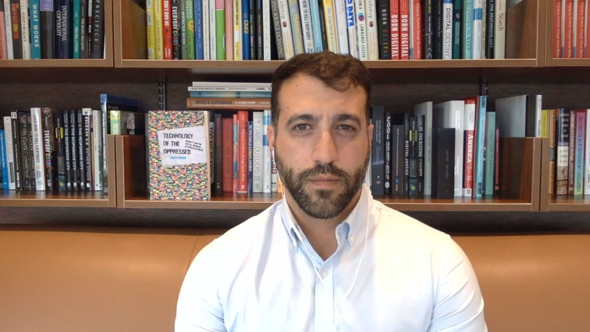 Mundo virtual amplifica opressões do mundo real, diz antropólogo David ...