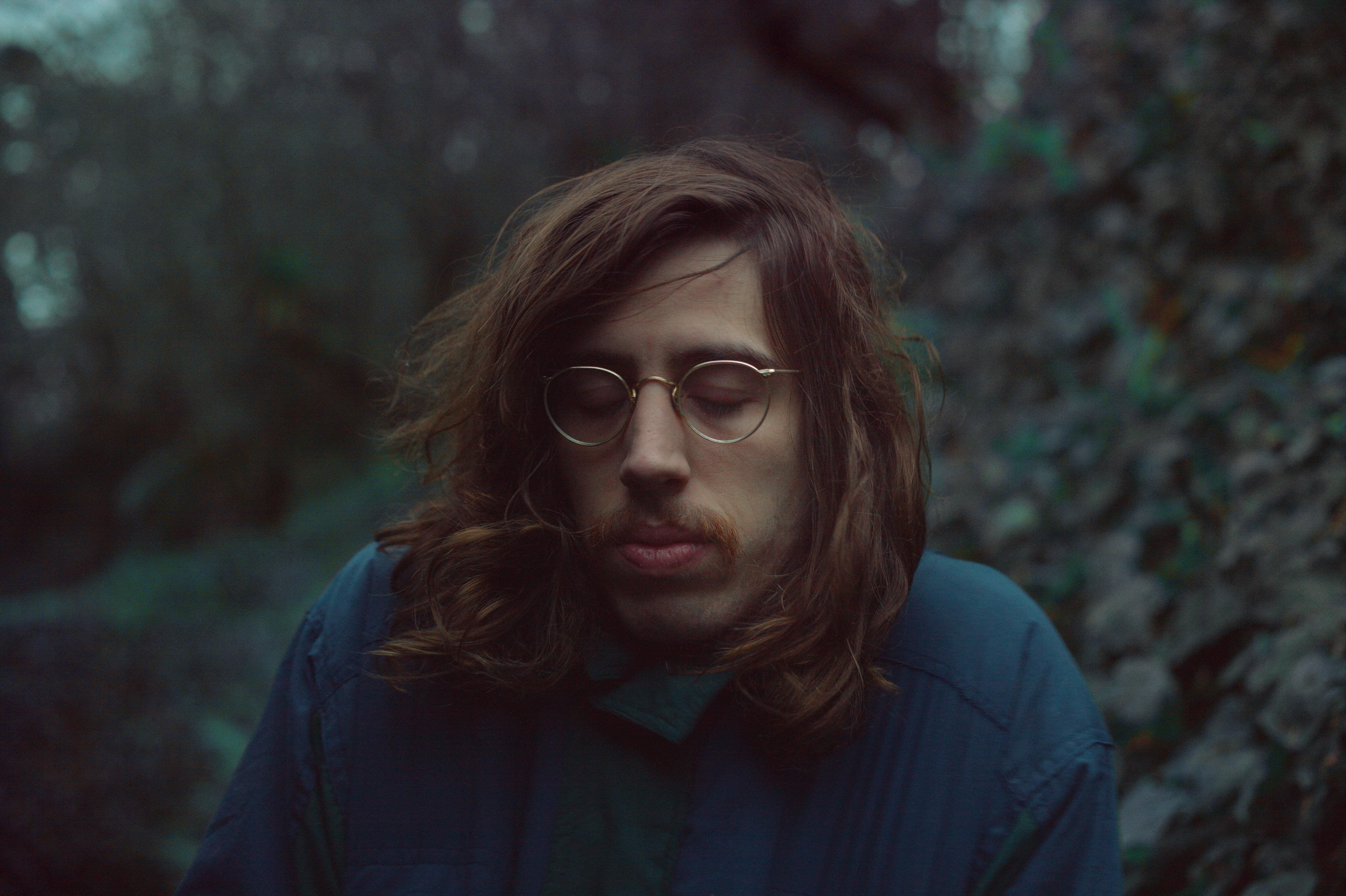 Tim Bernardes lança música, anuncia novo álbum solo e se prepara para ...