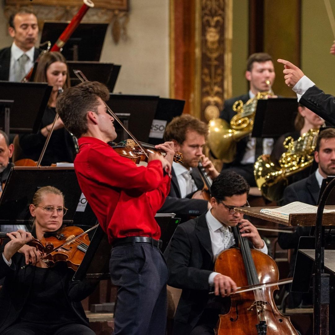 Brasileiro de 17 anos vence Prêmio Internacional de Violino Fritz ...