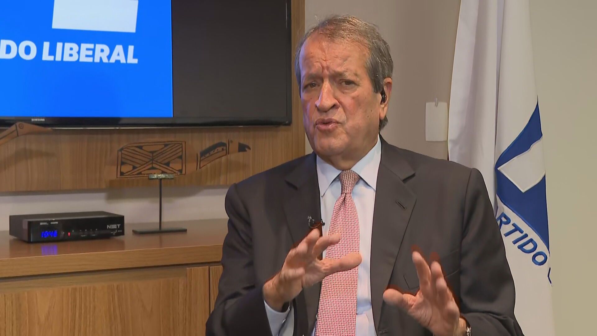 "Inelegibilidade de Bolsonaro une a direita”, afirma Valdemar Costa Neto à CNN | CNN Brasil