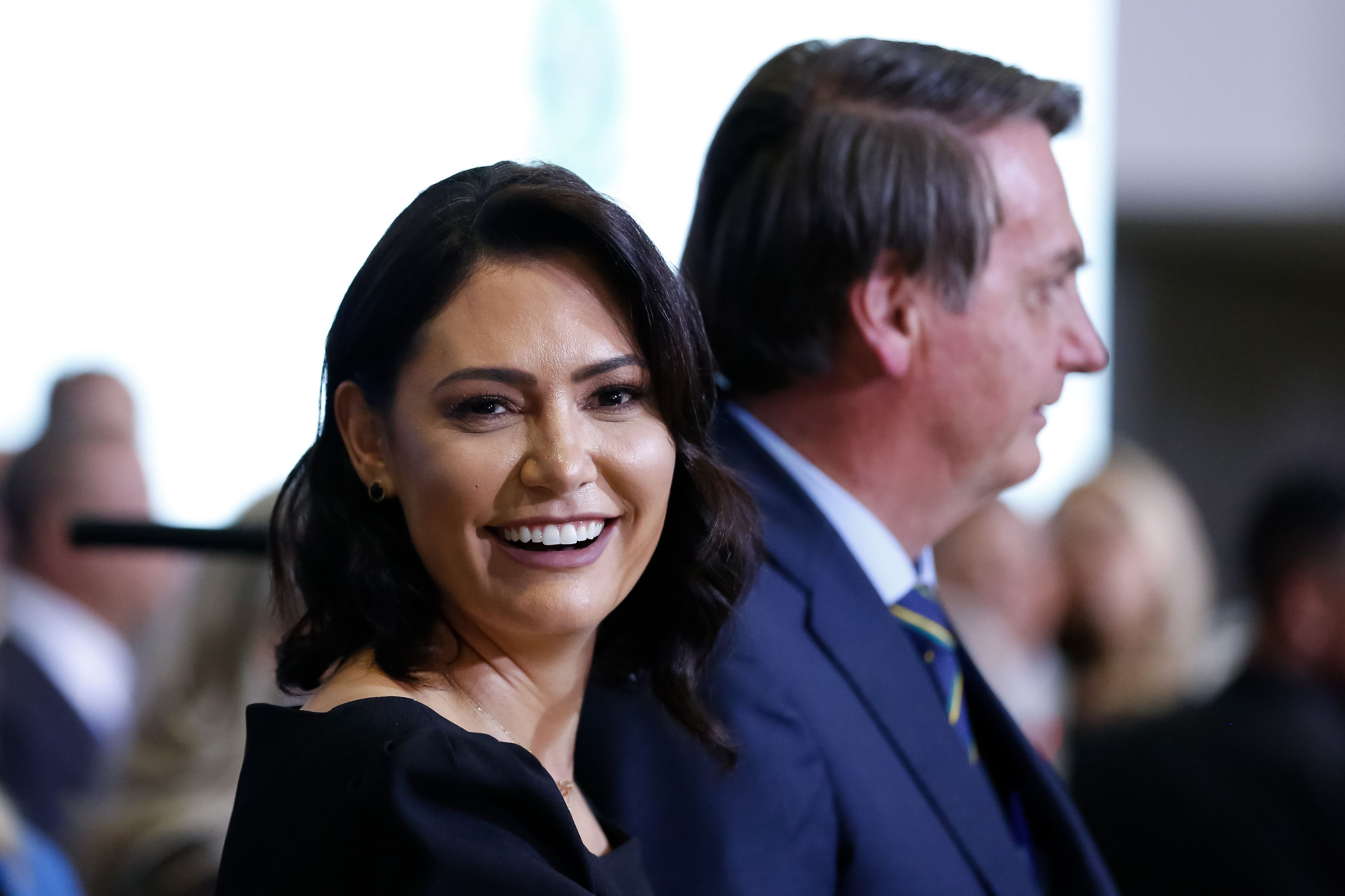 Michelle Bolsonaro deve ir aos Estados Unidos para comemorar ...
