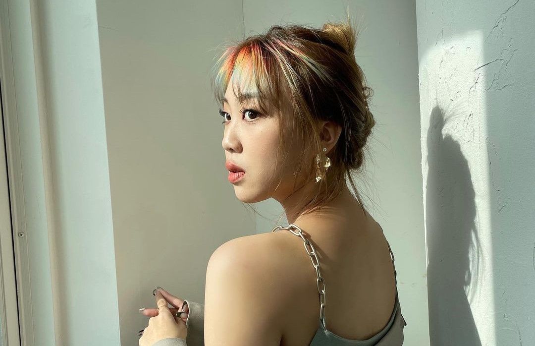 À CNN, rapper Lee Youngji conta que lançará álbum em 2023 e pretende ...