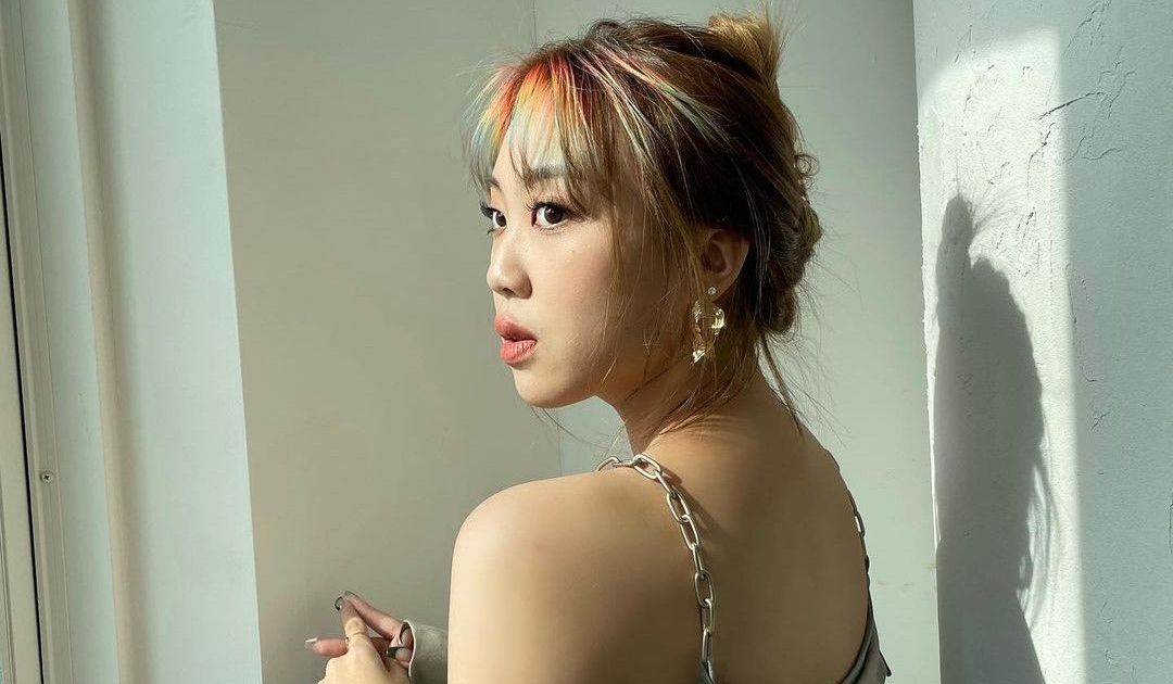 À CNN, rapper Lee Youngji conta que lançará álbum em 2023 e pretende ...
