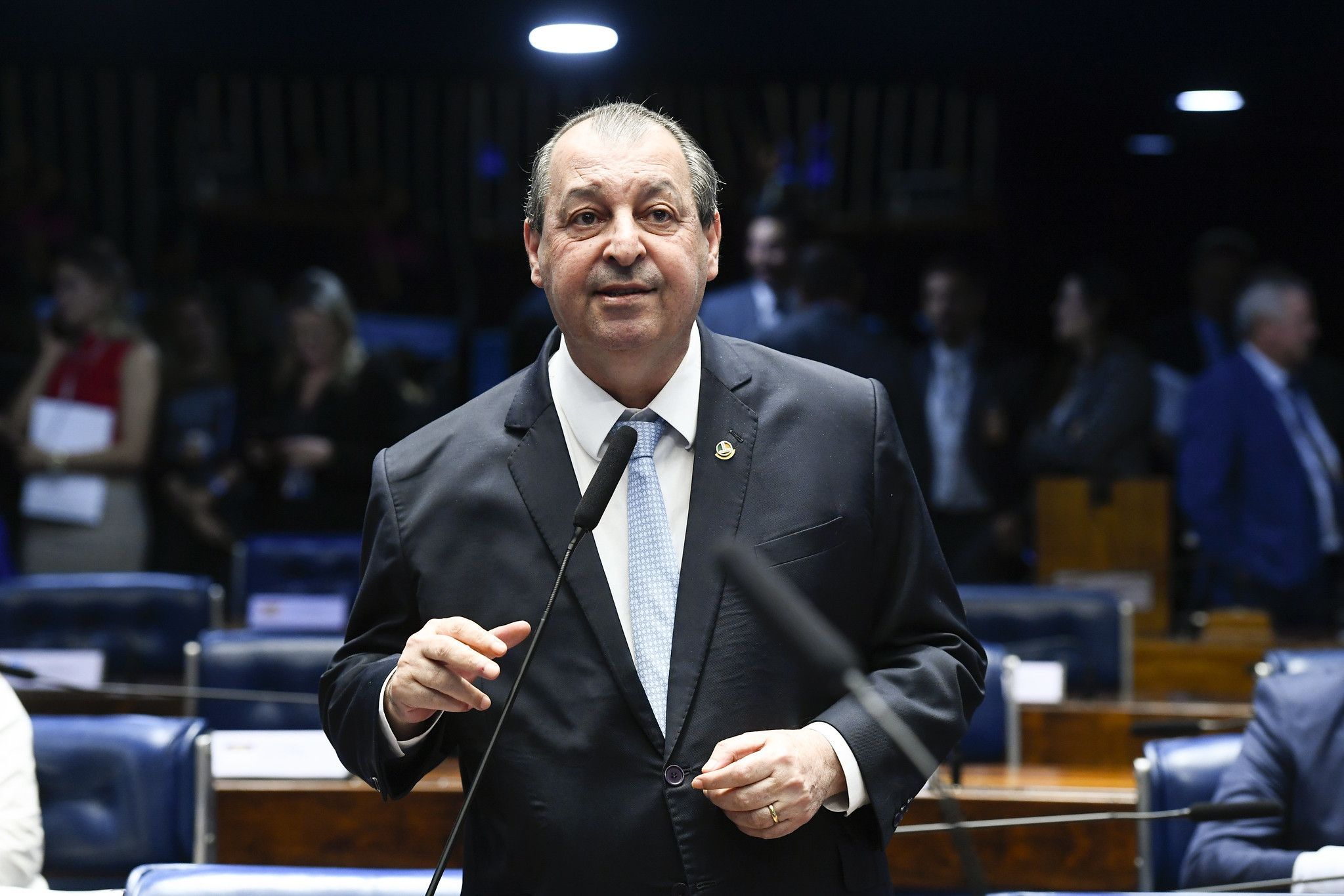 Governo quer controlar CPMI do INSS e aposta em Omar Aziz na ...