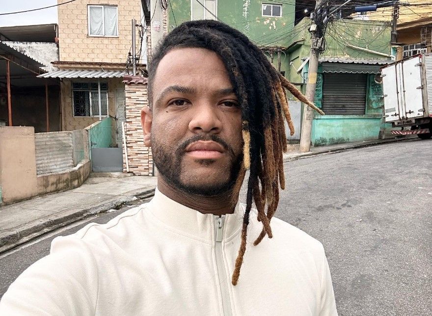 “Time” elege Renê Silva, do Complexo do Alemão, no Rio, como um dos ...