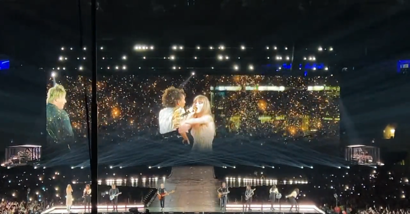 Show de Taylor Swift bate recorde de público no Allianz Parque | CNN Brasil