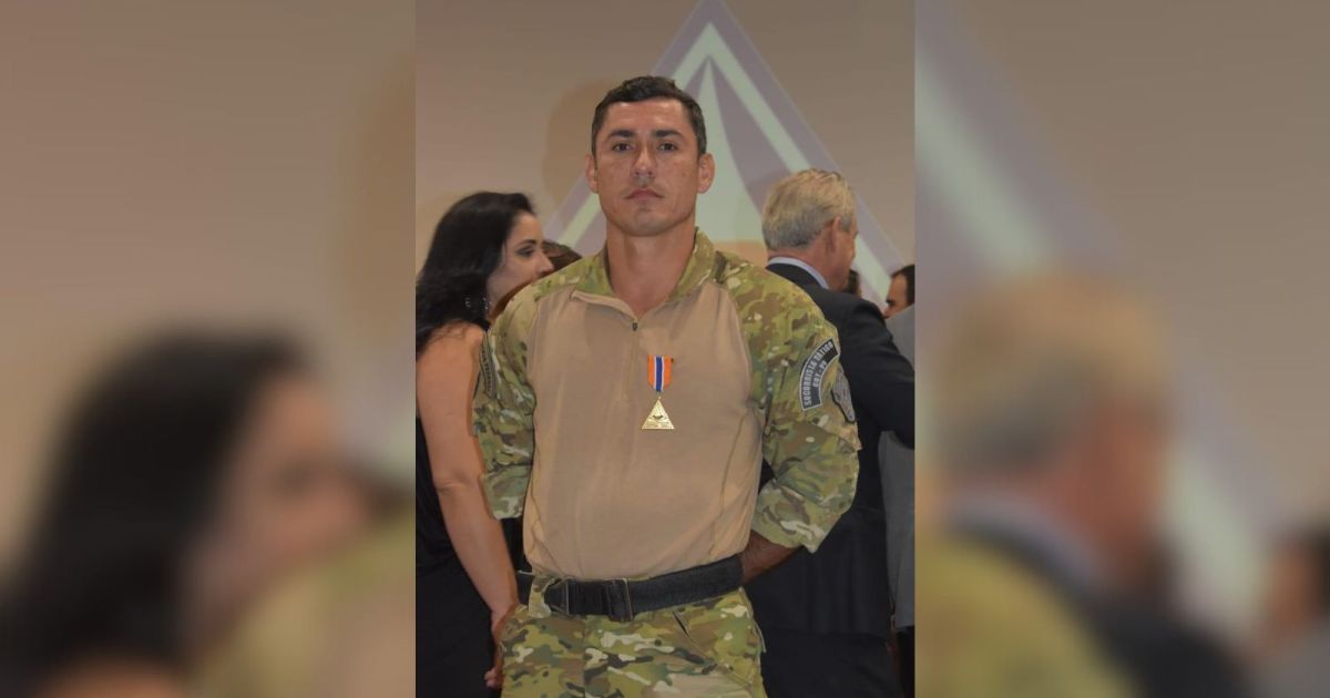 RJ: PM mata policial federal com tiro de fuzil na orla da Barra da ...