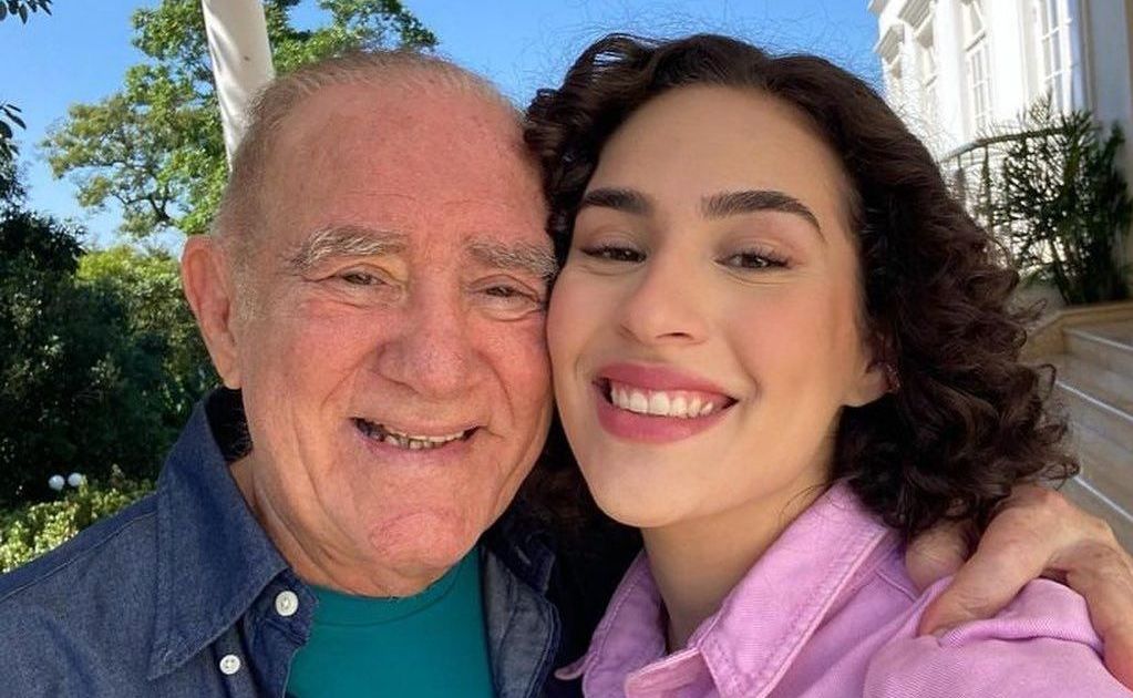 Após polêmica, Didi posta foto com filha Lívia Aragão: "Muito orgulho ...