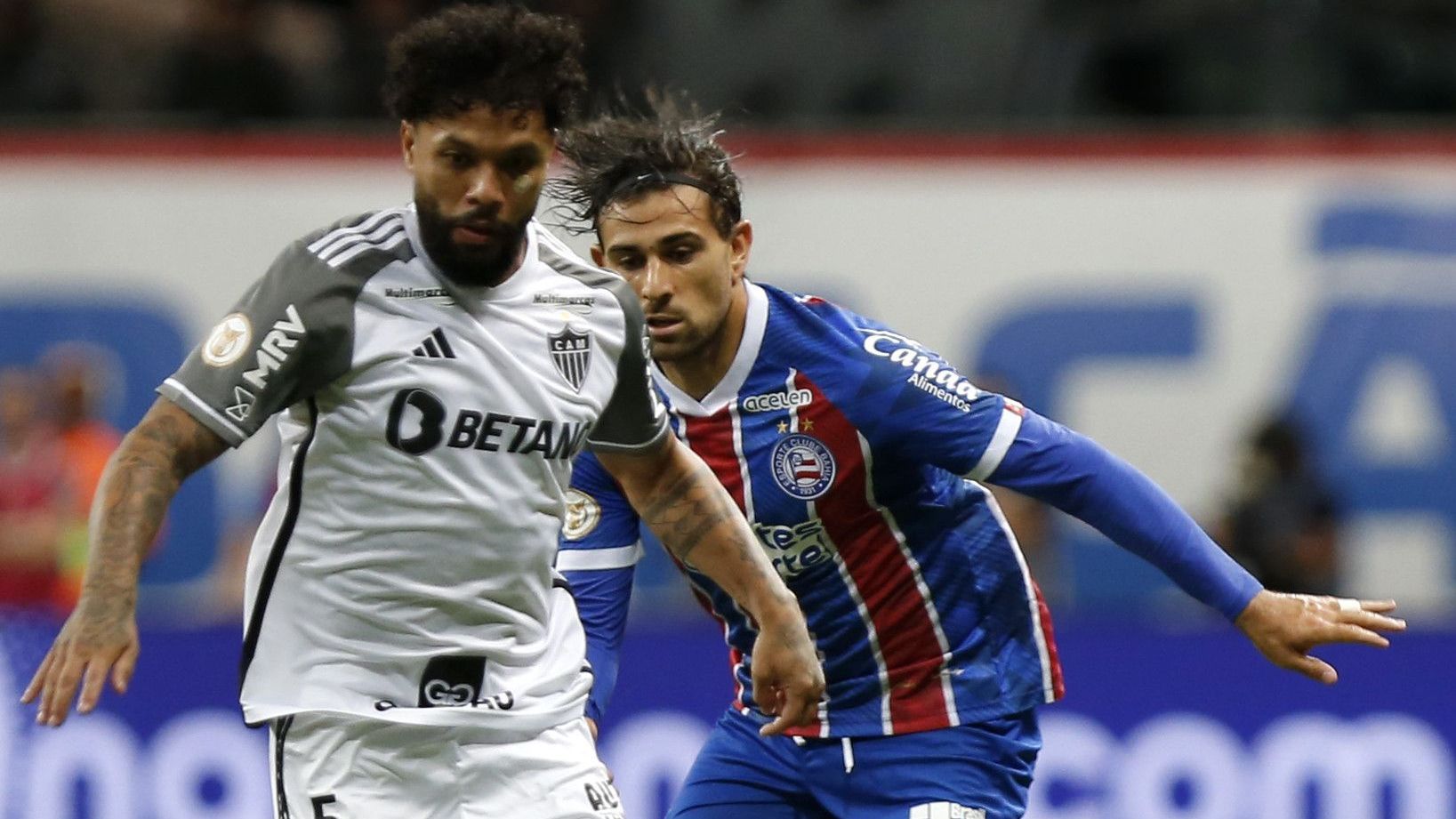 Destaque do Bahia sofre grave lesão no joelho e pode não continuar em 2024 | CNN Brasil