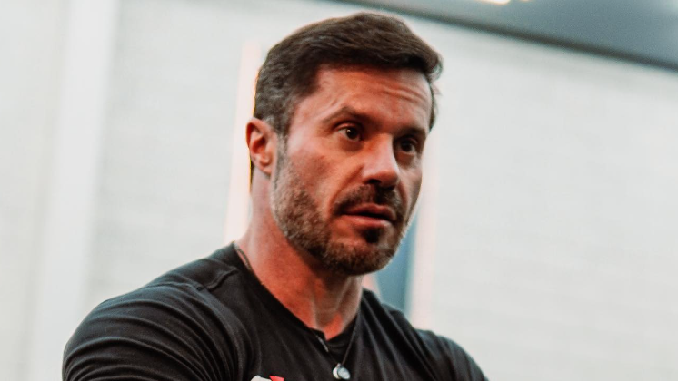 Saiba quem é Renato Cariani, influenciador alvo da PF em operação ...