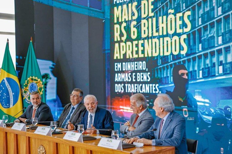 Balanço da GLO: Dino diz que operação "se paga e com sobra de dinheiro ...