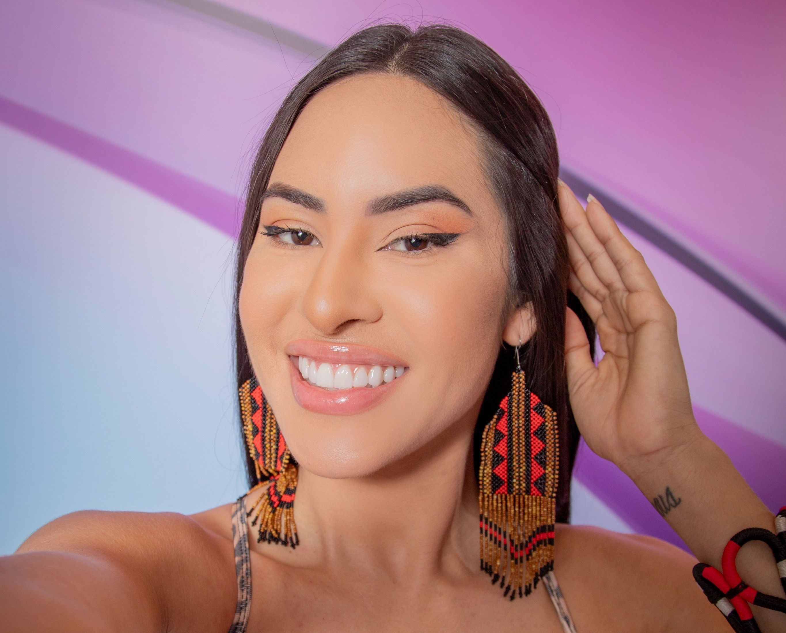 BBB24: conheça Isabelle, dançarina do Boi Garantido de Parintins | CNN ... BBB24: conheça Isabelle, dançarina do Boi Garantido de Parintins | CNN ...
