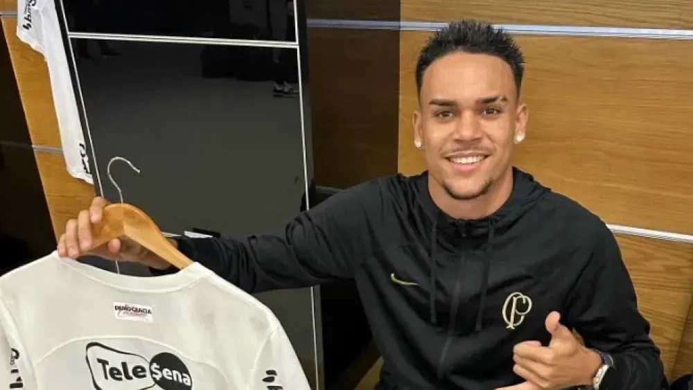Zagueiro campeão da Copinha pelo Corinthians revela que pai é torcedor do Cruzeiro | CNN Brasil