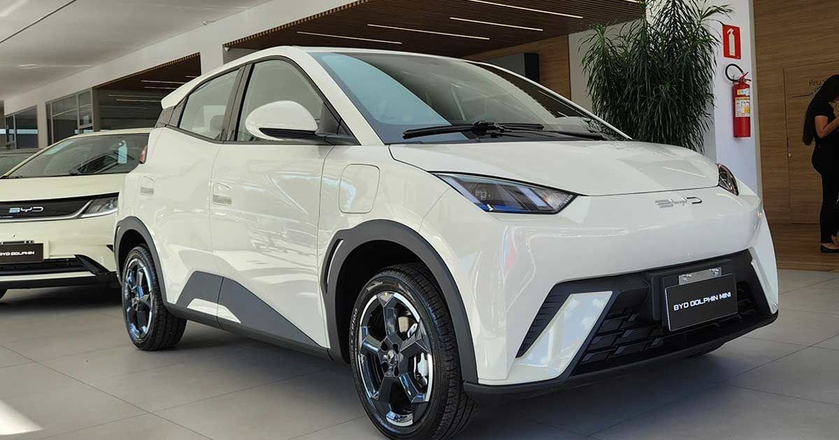 BYD Dolphin Mini: carro elétrico compacto é lançado no Brasil; veja ...