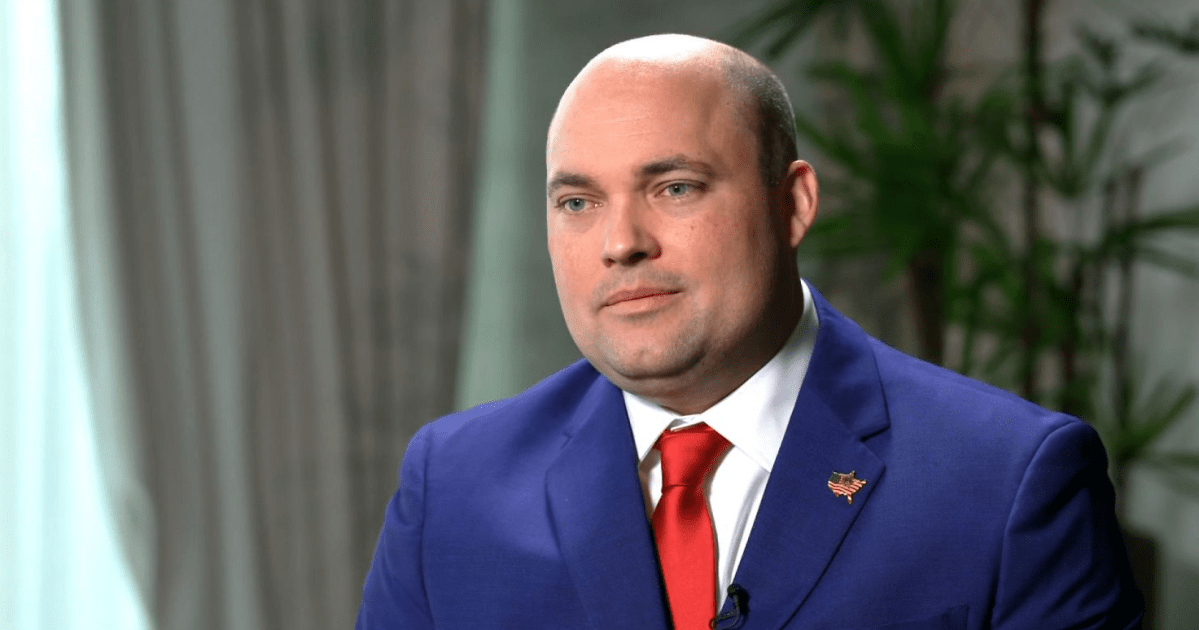 “Isso não é uma caça às bruxas”, diz ex-funcionário de Trump envolvido ...