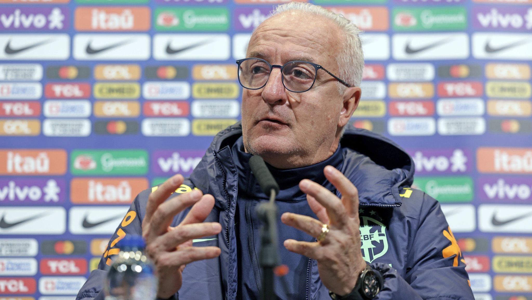 Dorival relembra convívio com Robinho: "Se cometeu crime, tem que ser ...