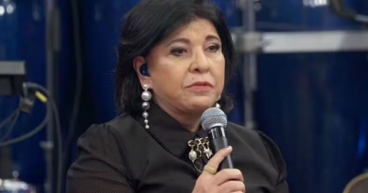 Roberta Miranda escondeu bissexualidade pela mãe: "Preferia me ver ...