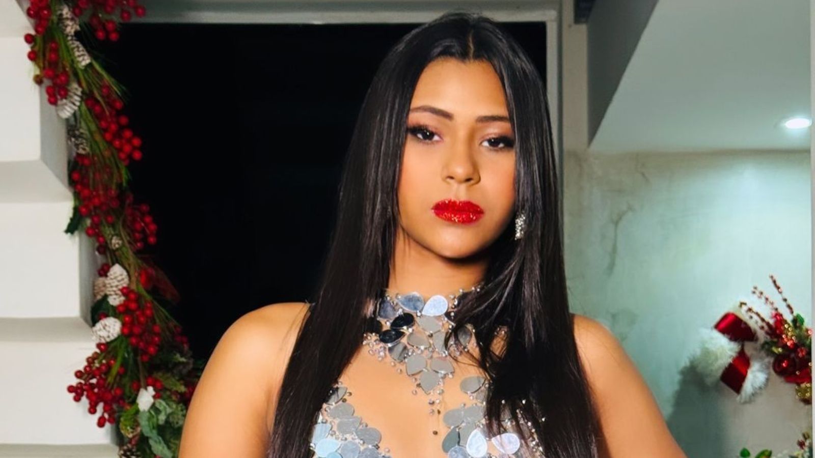 Após deixar cargo, Wenny Isa volta a ser rainha de bateria da Unidos de ...