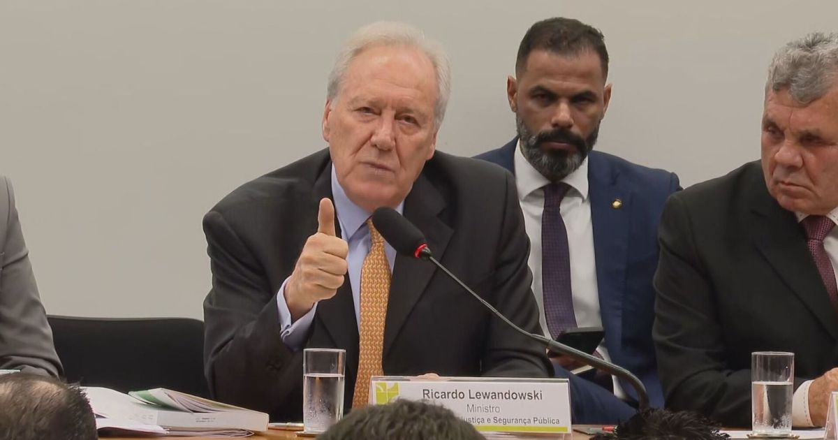 Lewandowski: vamos reprimir fake news com toda força da Lei | CNN Brasil