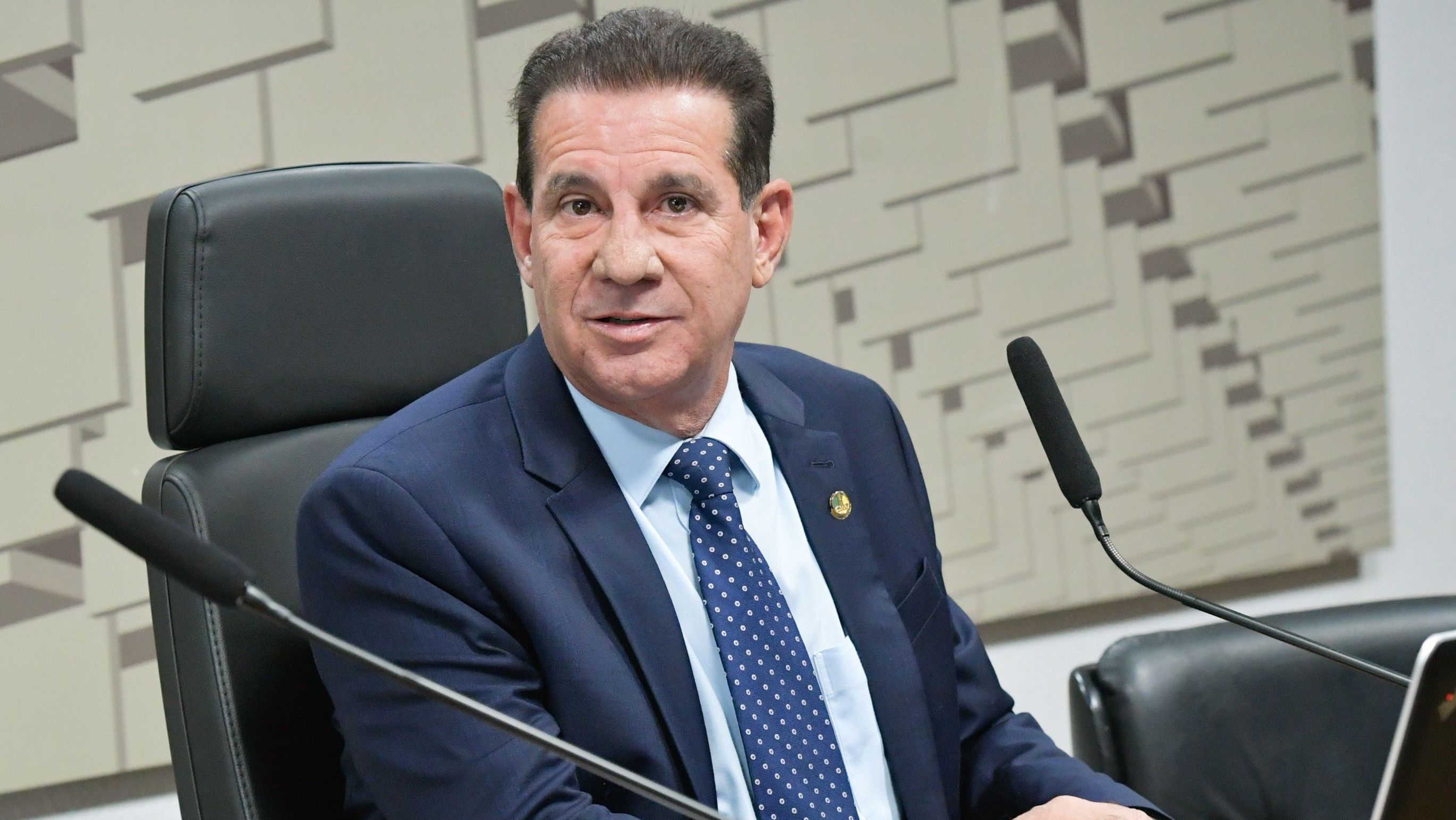 Quem é Vanderlan Cardoso, candidato do PSD a prefeito de Goiânia | CNN ...