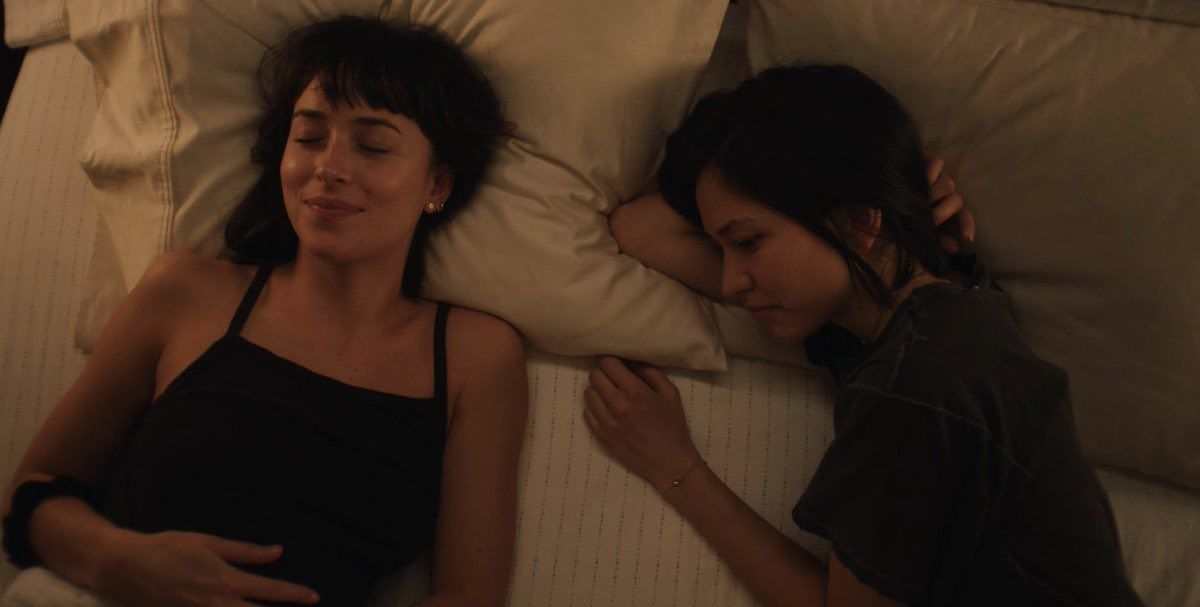 Dakota Johnson explora sua sexualidade em "Am I Ok?"; assista ao trailer | CNN Brasil