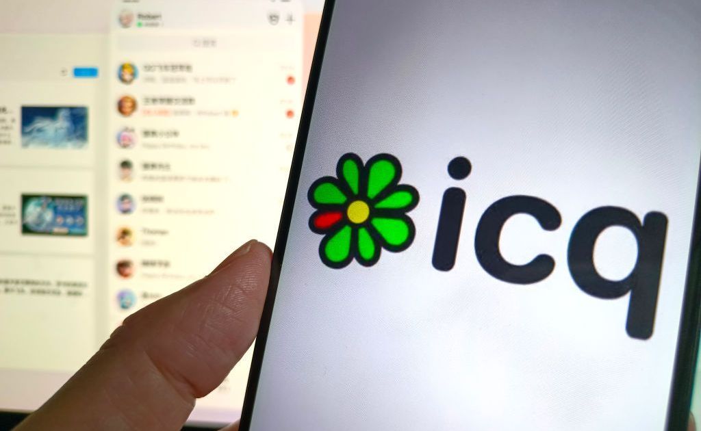 Popular nos anos 2000, ICQ vai acabar depois de 28 anos | CNN Brasil
