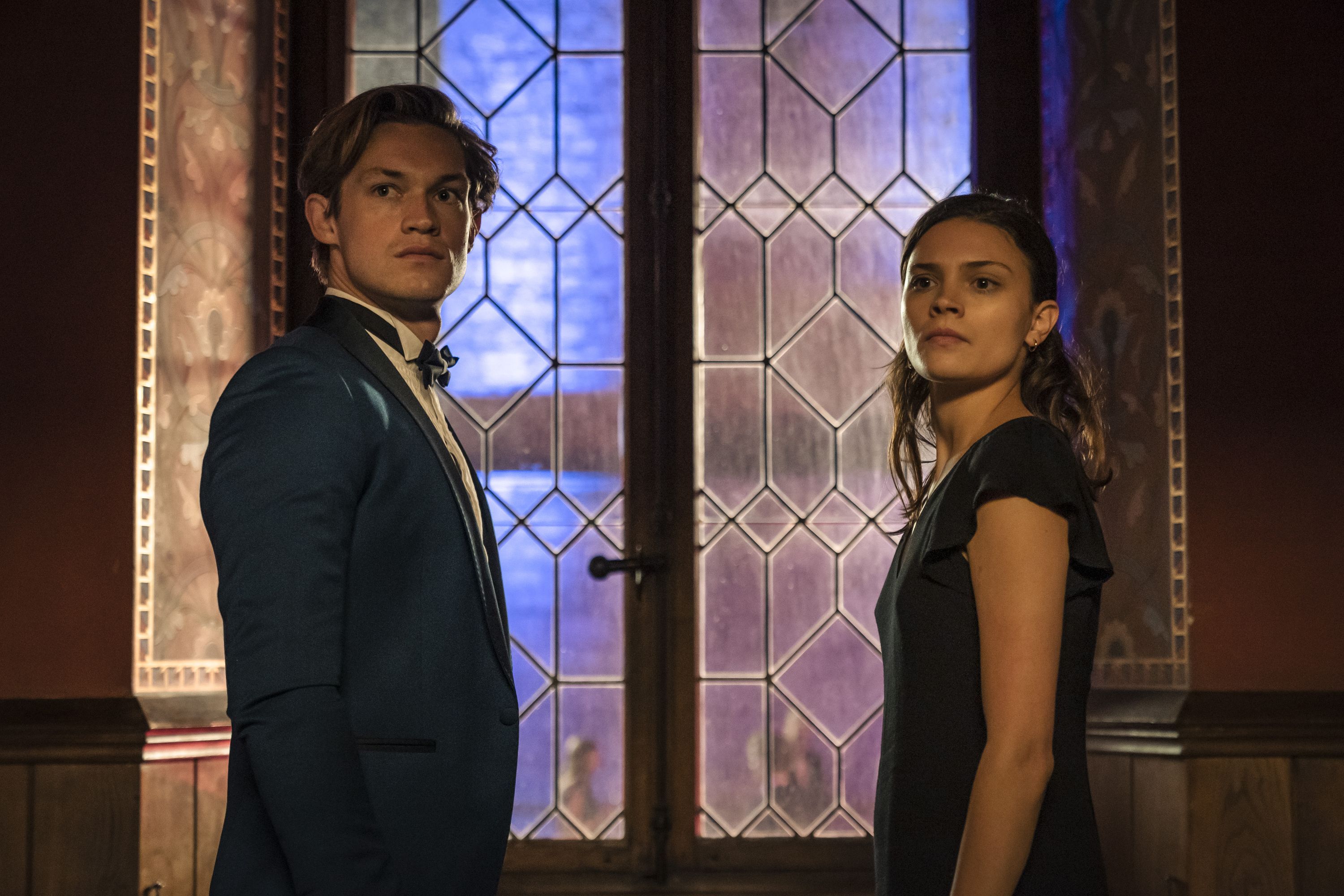 “Maxton Hall” é inspirada em livro; conheça a trilogia que deu origem à ...