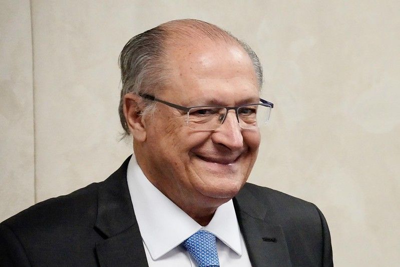 Qual é a especialidade médica de Alckmin? Vice-presidente socorreu ...