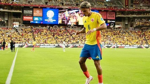 Cidade da Colômbia faz "concurso de dança Richard Ríos"; entenda | CNN ...