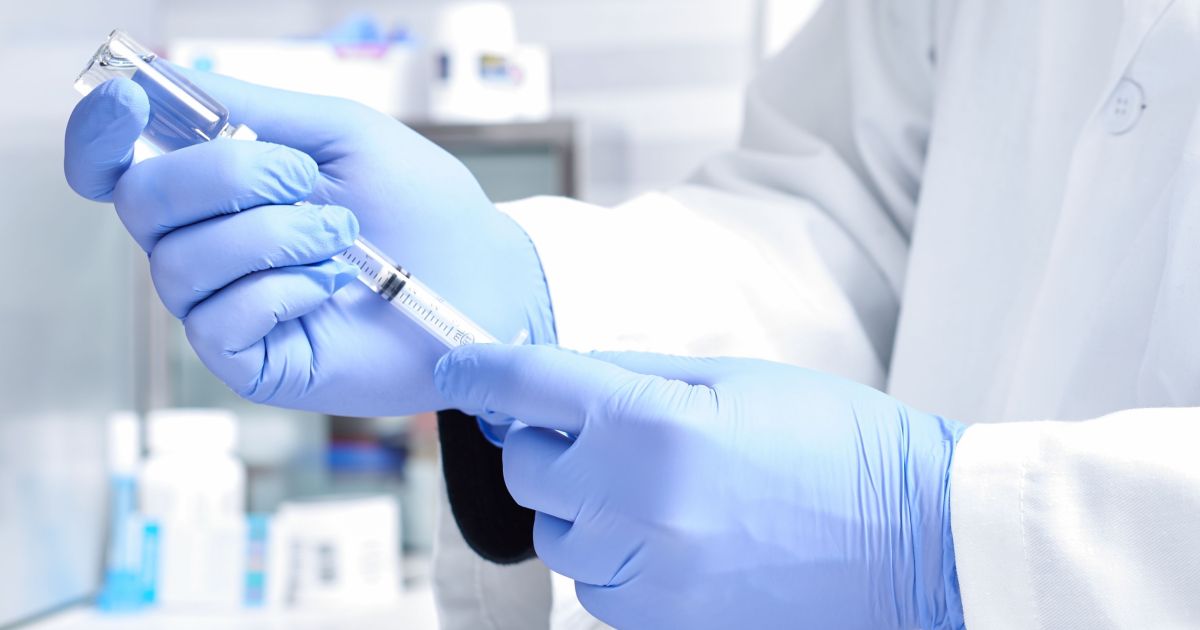 Vacina de HPV reduz em 62% mortes por câncer de colo de útero, diz ...