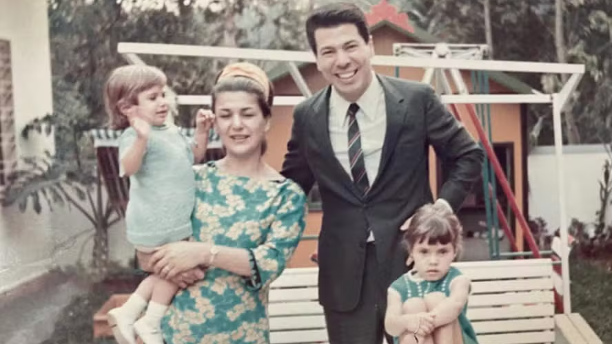 Silvio Santos era dono de bar e mulher dele era ciumenta, lembra ...