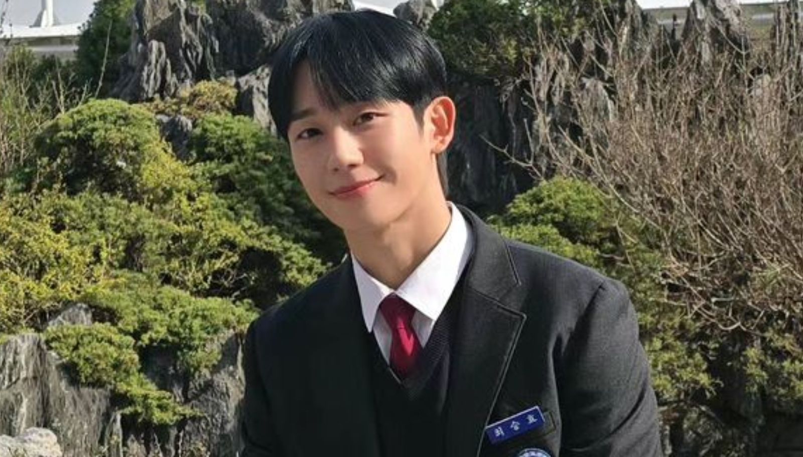 Jung Hae In, de "O Amor Mora ao Lado", virá ao Brasil para encontro com fãs | CNN Brasil