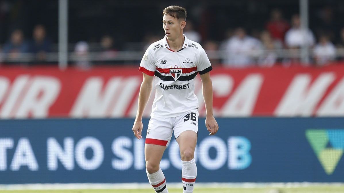 Patryck, do São Paulo, ganha alta do hospital após lesão em clássico | CNN Brasil