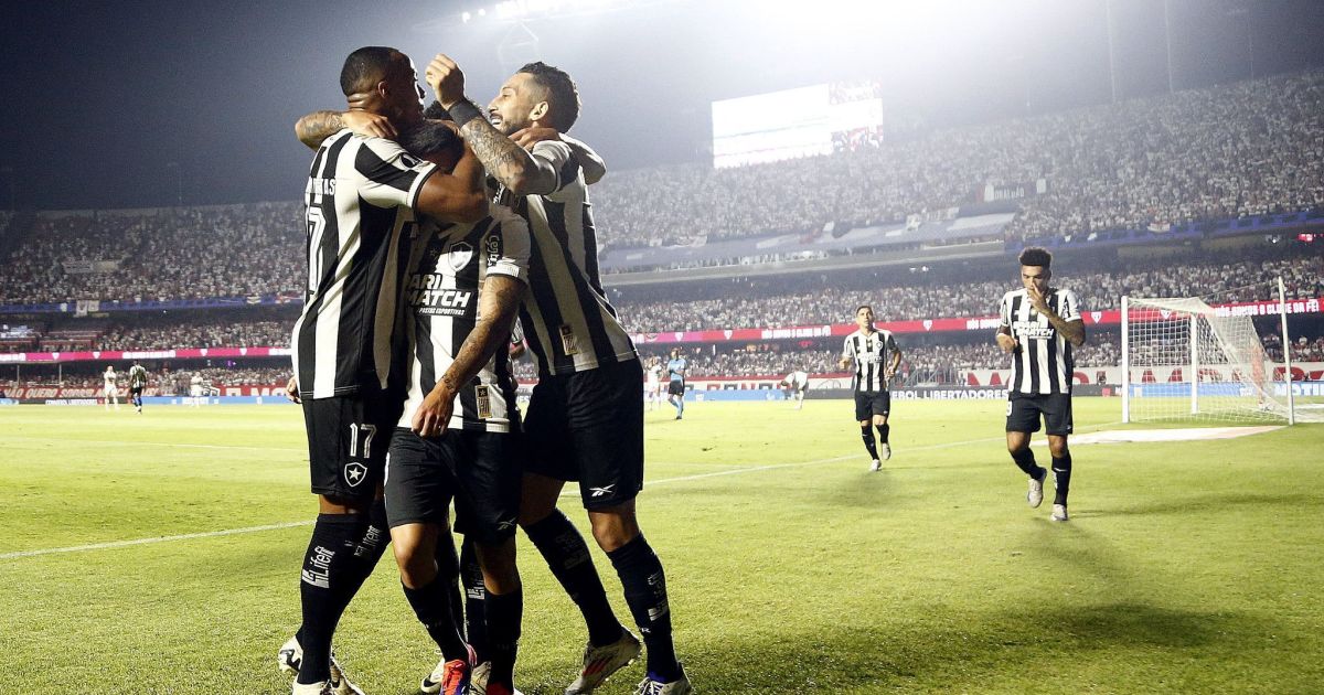 Botafogo vence o São Paulo nos pênaltis e avança às semifinais da ...