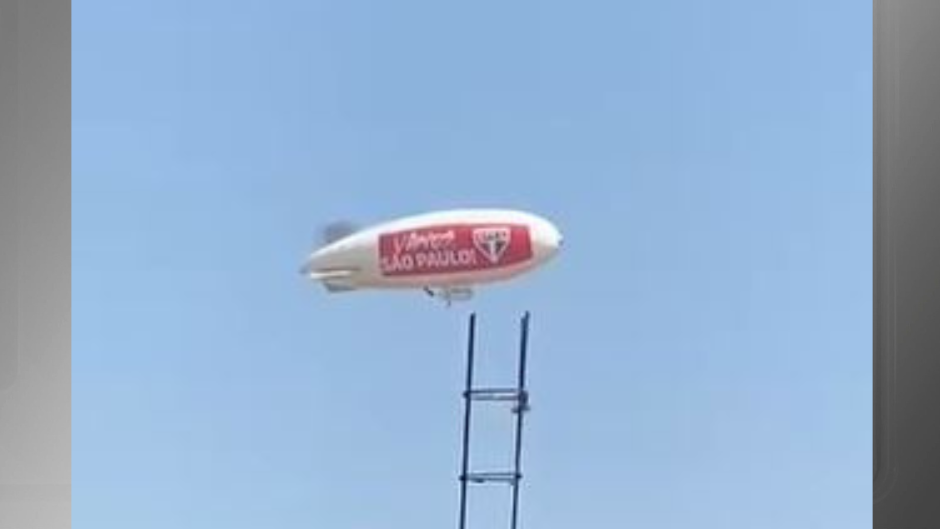 Veja o momento da decolagem do dirigível que caiu na Grande SP | CNN Brasil