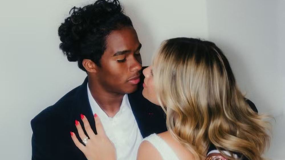 Agora casados, Endrick e Gabriely têm “contrato” no relacionamento ...