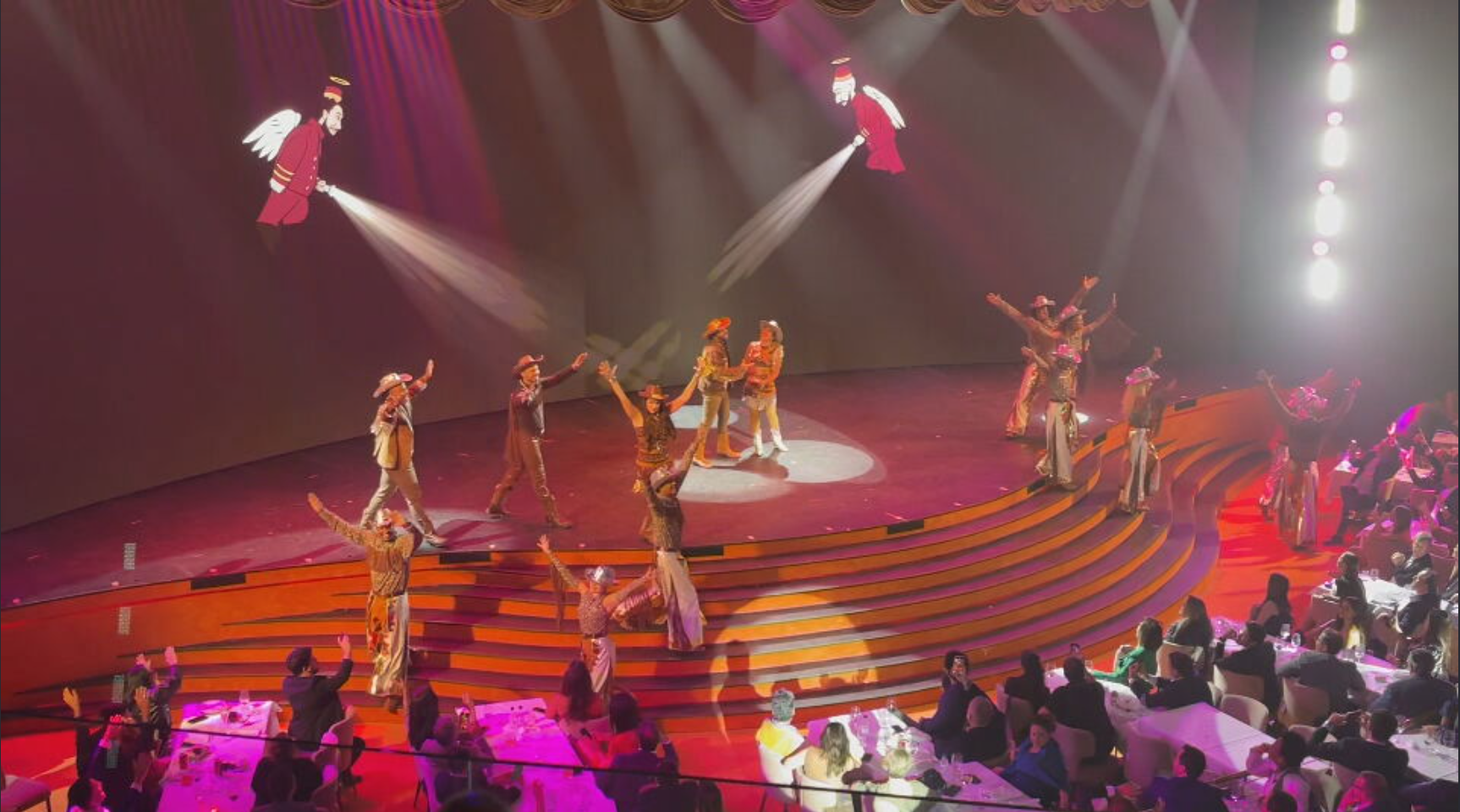 Antigo cine Roxy é reinaugurado como casa de shows e entra em roteiro ...