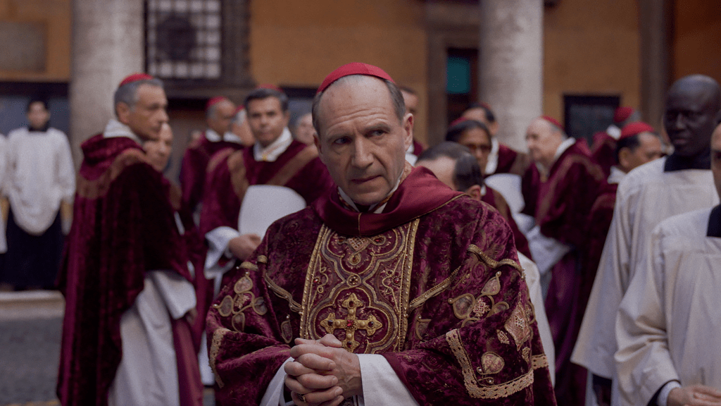"Conclave": o que é real no filme que mostra eleição do papa? | CNN Brasil