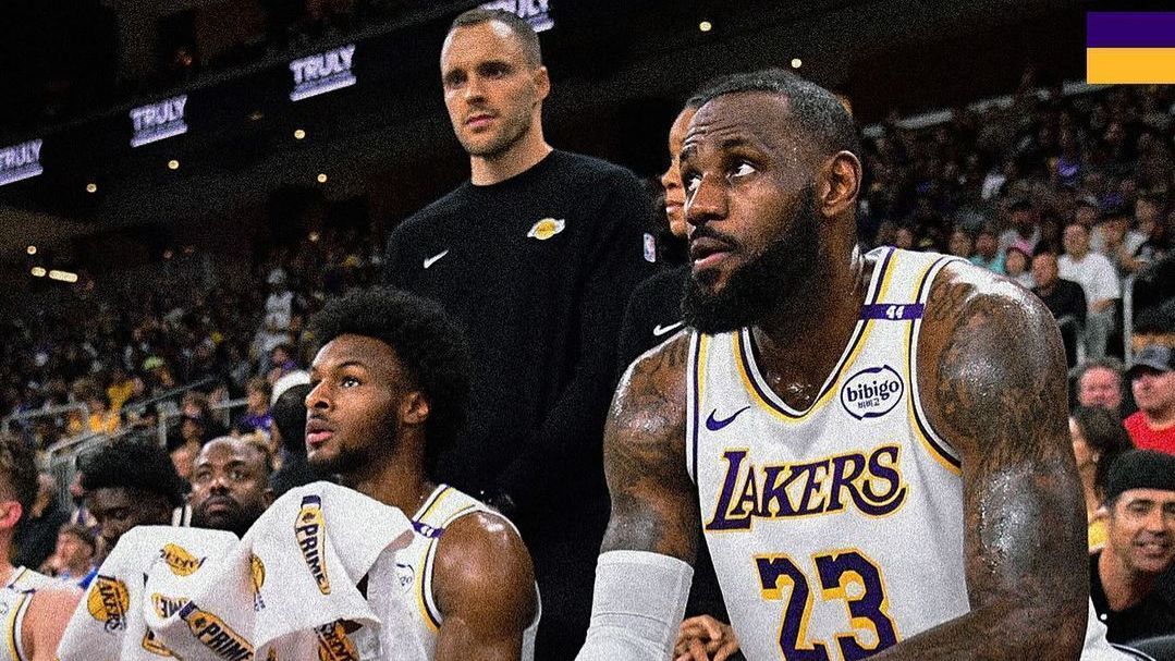 LeBron e Bronny James se tornam 1ª dupla de pai e filho a jogar juntos na NBA | CNN Brasil