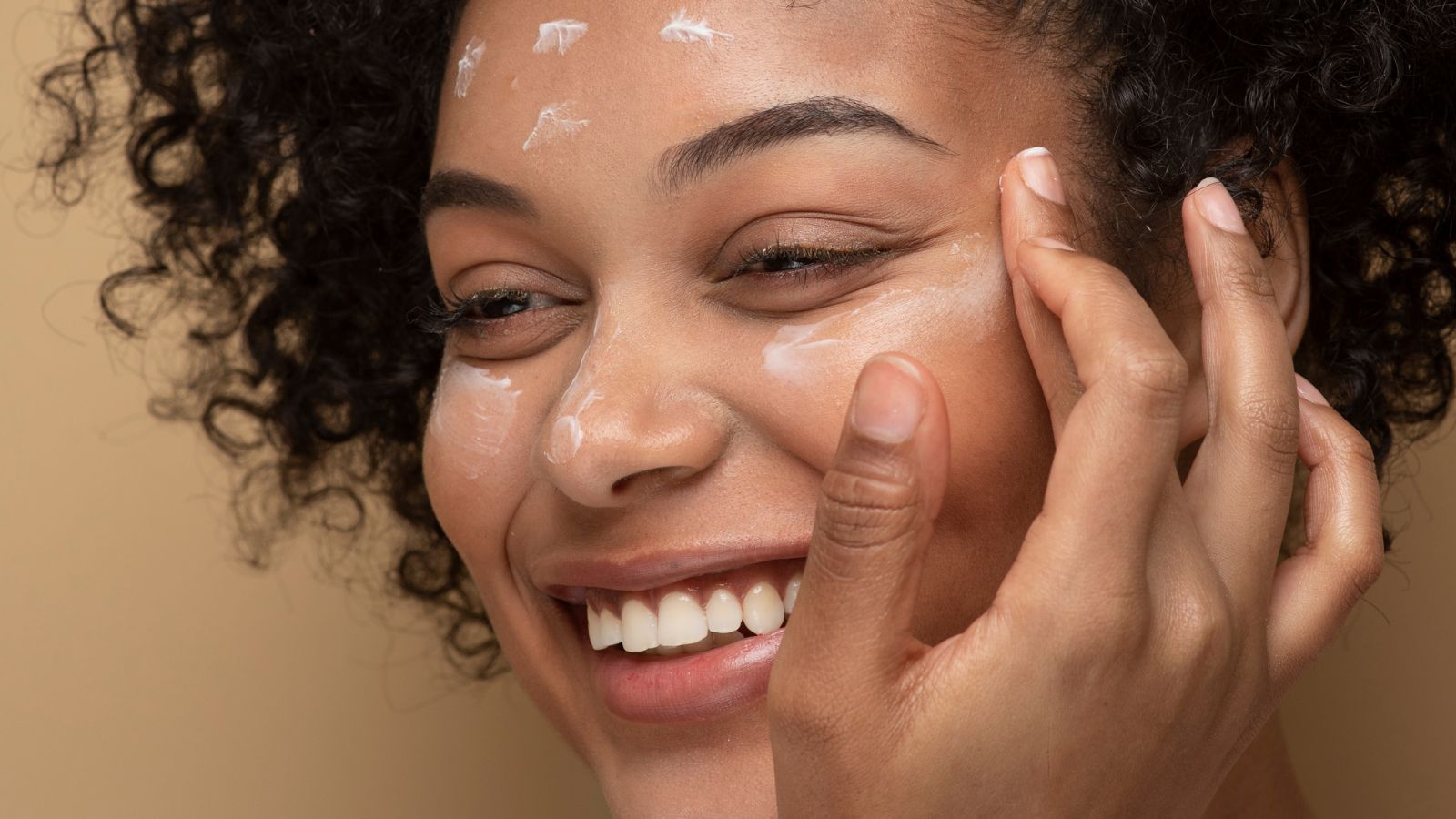 Skincare na primavera: veja como adaptar a rotina de cuidados na ...