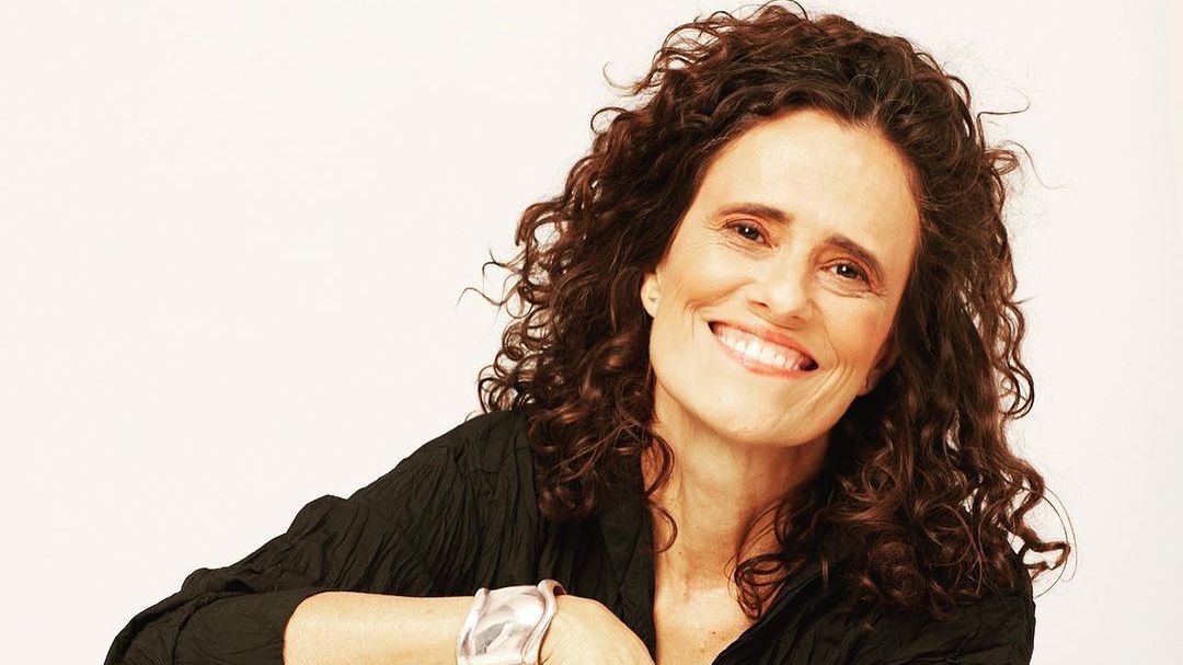 Zélia Duncan celebra 60 anos: conheça as músicas mais tocadas da ...