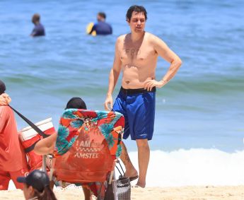 Felipe Dylon, do hit "Musa do Verão", é visto em praia do Rio; veja ...