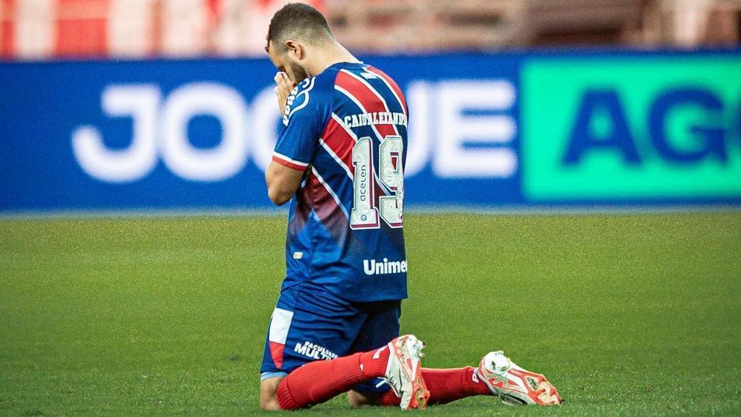 Jogador do Bahia se posiciona sobre boatos de traição da ex com ...