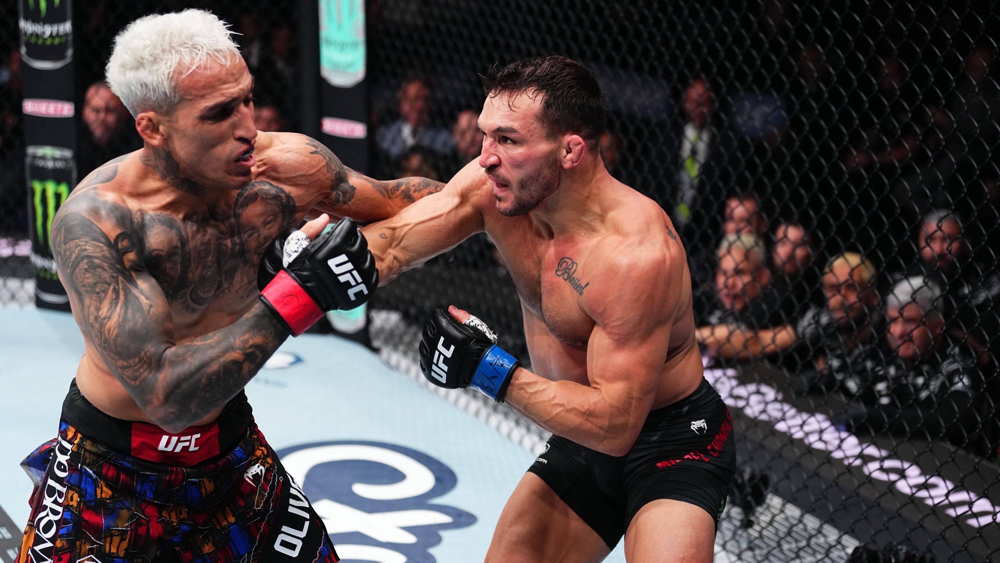 UFC: Charles do Bronx vence Michael Chandler e entra na rota do ...
