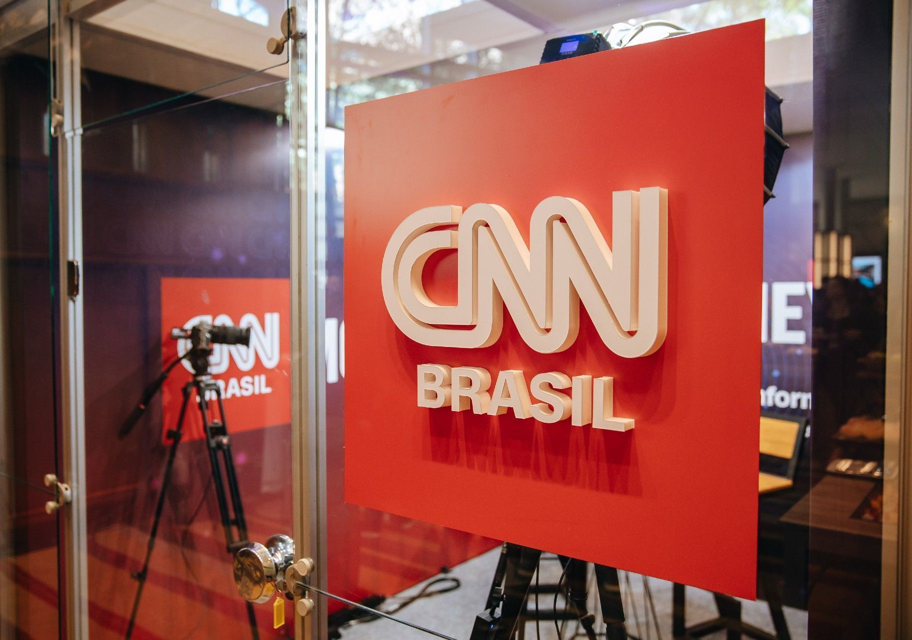 CNN Brasil bate recordes no site e na TV em outubro | CNN Brasil